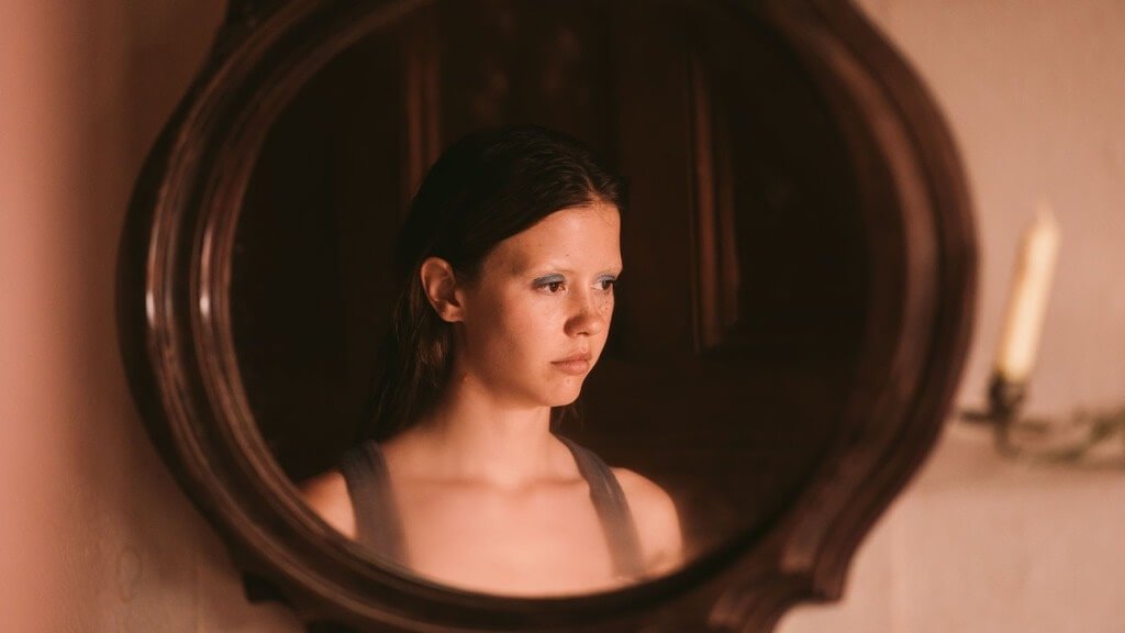 Crítica de X de Ti West, reivindicando el género slasher y esperando el ...